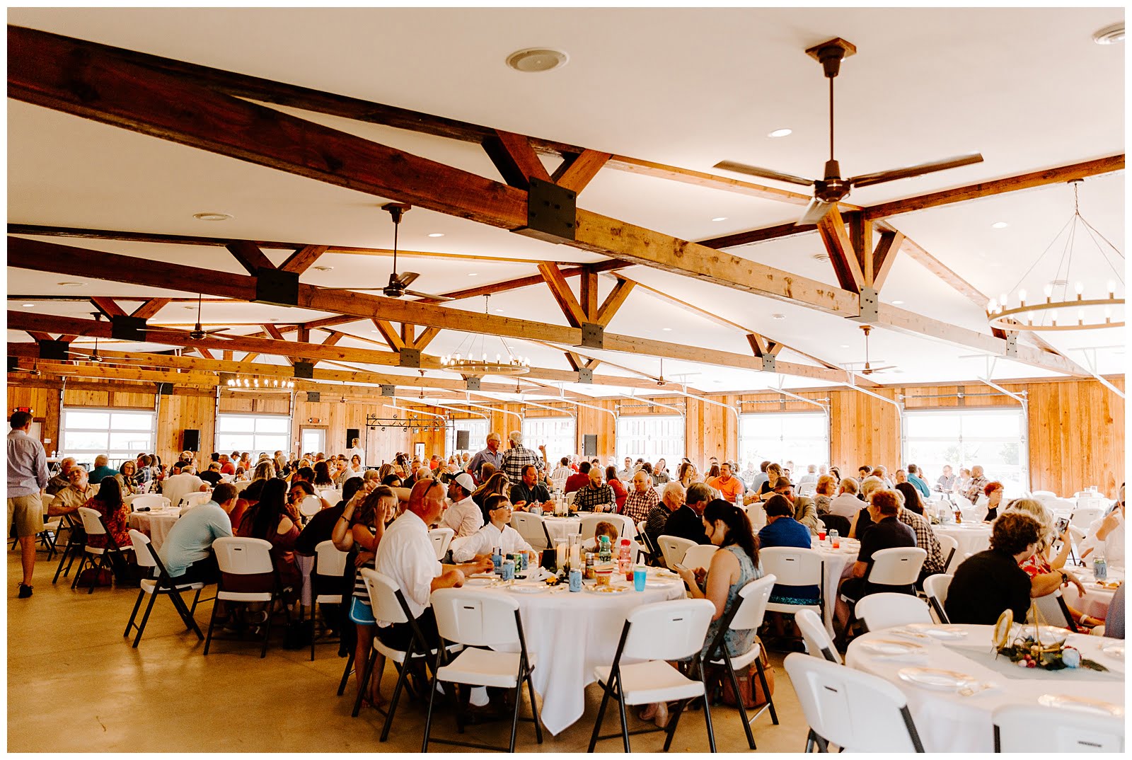 The Top 18 Outdoor Wedding Venues in Iowa